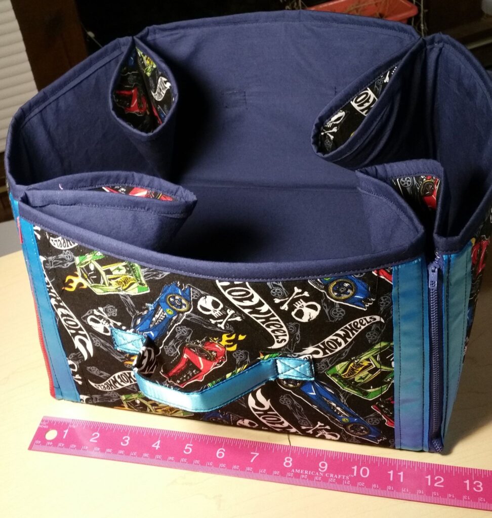 "Play, then Store Away" Convertible Playmat & Storage Tote Pattern ...